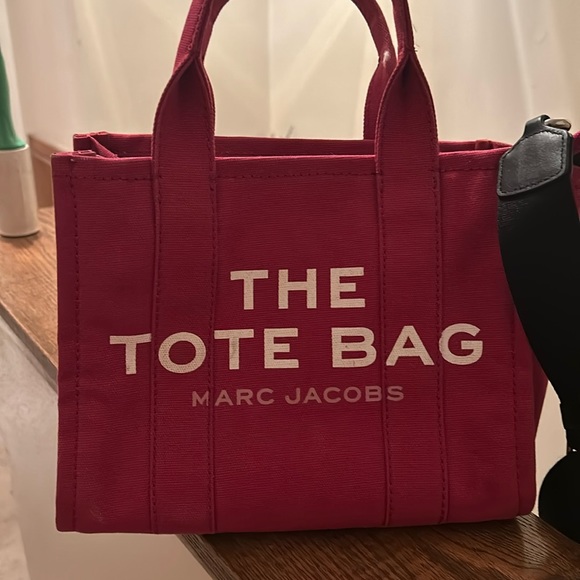 Marc Jacobs | Bags | Authentic Marc Jacobs Tote Bag Mini | Poshmark